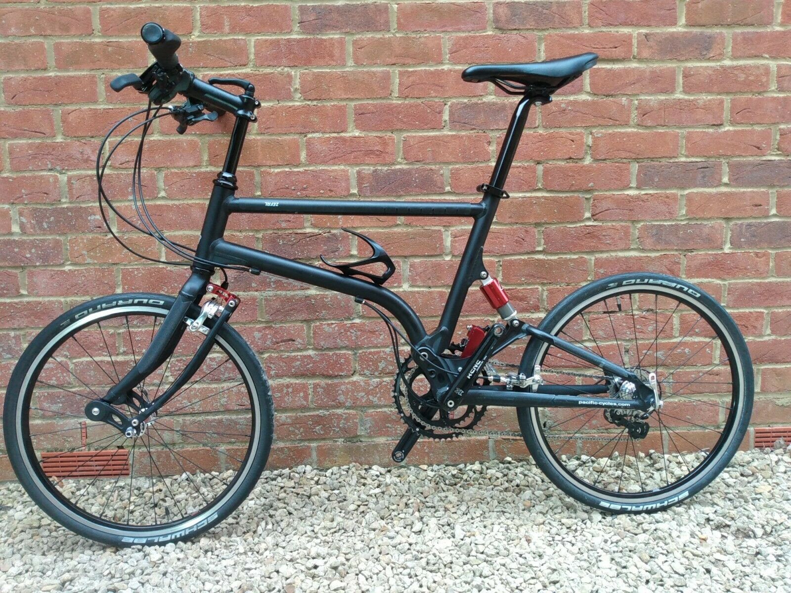 Pacific Cycles, Reach Super Light, Black Folding Bike - Folding Bikes ...