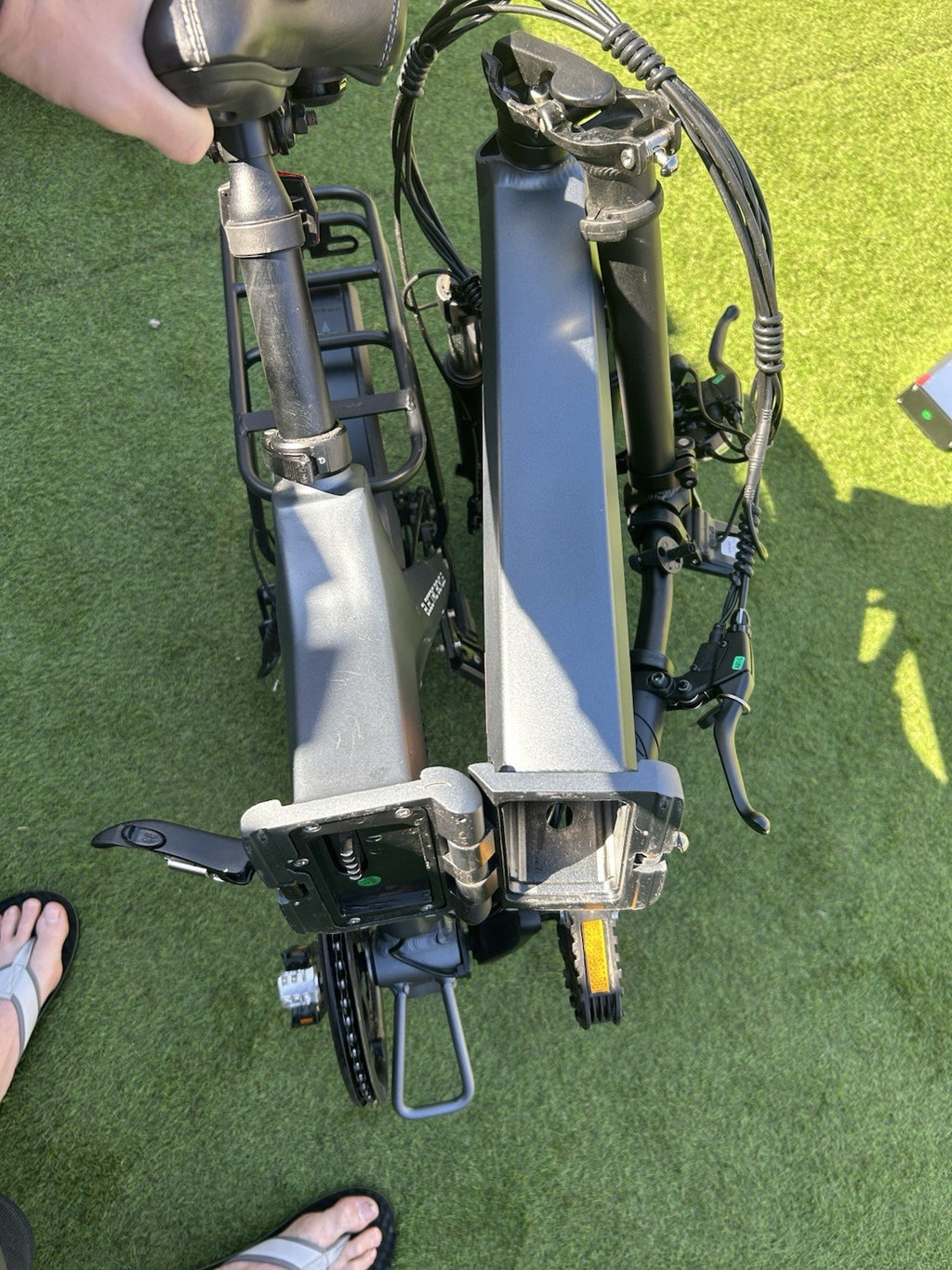 ENGUIE Model Hybrid/Electric Fold Up City Bike. Used Good Condition Gr ...
